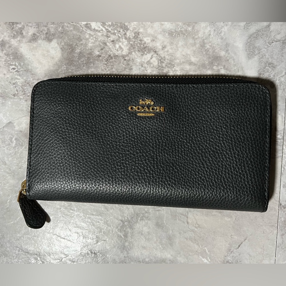 Coach Slim Zip Around Long Wallet In Navy Blue. - Gem